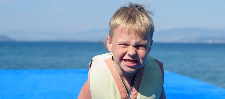 5 Water Safety Tips for Your Autistic Child - AngelSense